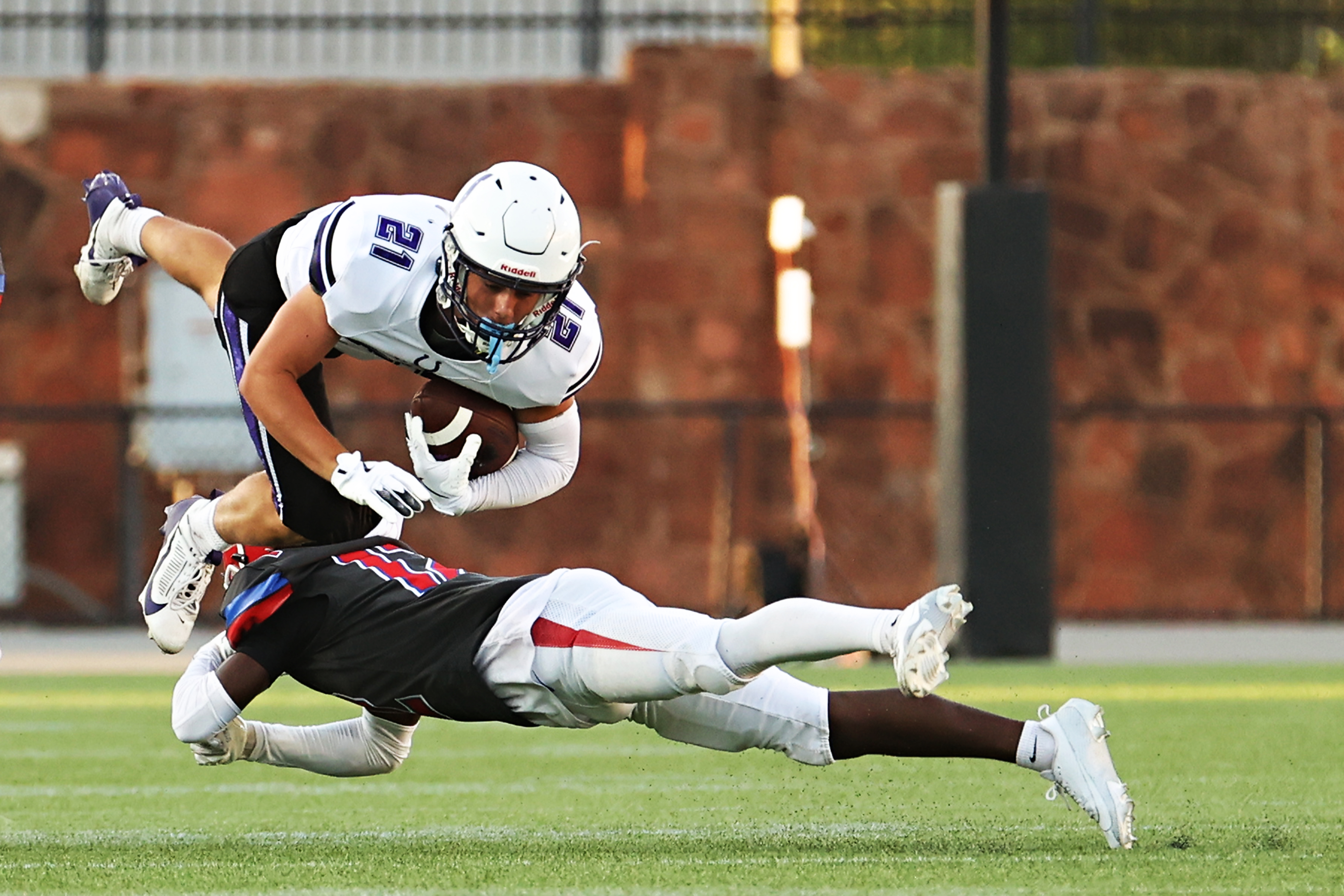 Bronchos’ big start leads to rout of John Marshall – West Metro Sports